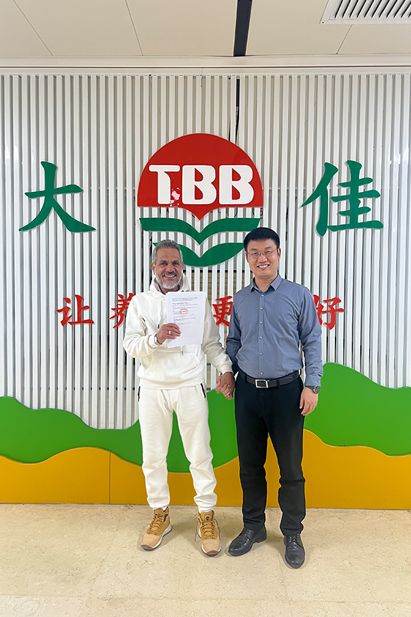 News: Tobetter Machinery Signs Layer Chicken Equipment Contract with ...